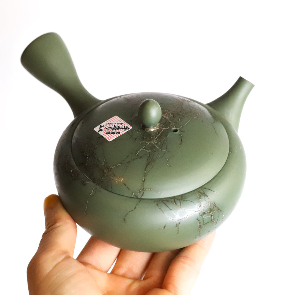 handmade ceramic Kyusu, Japanese teapot 200 ml | TEEWALD – Teewald